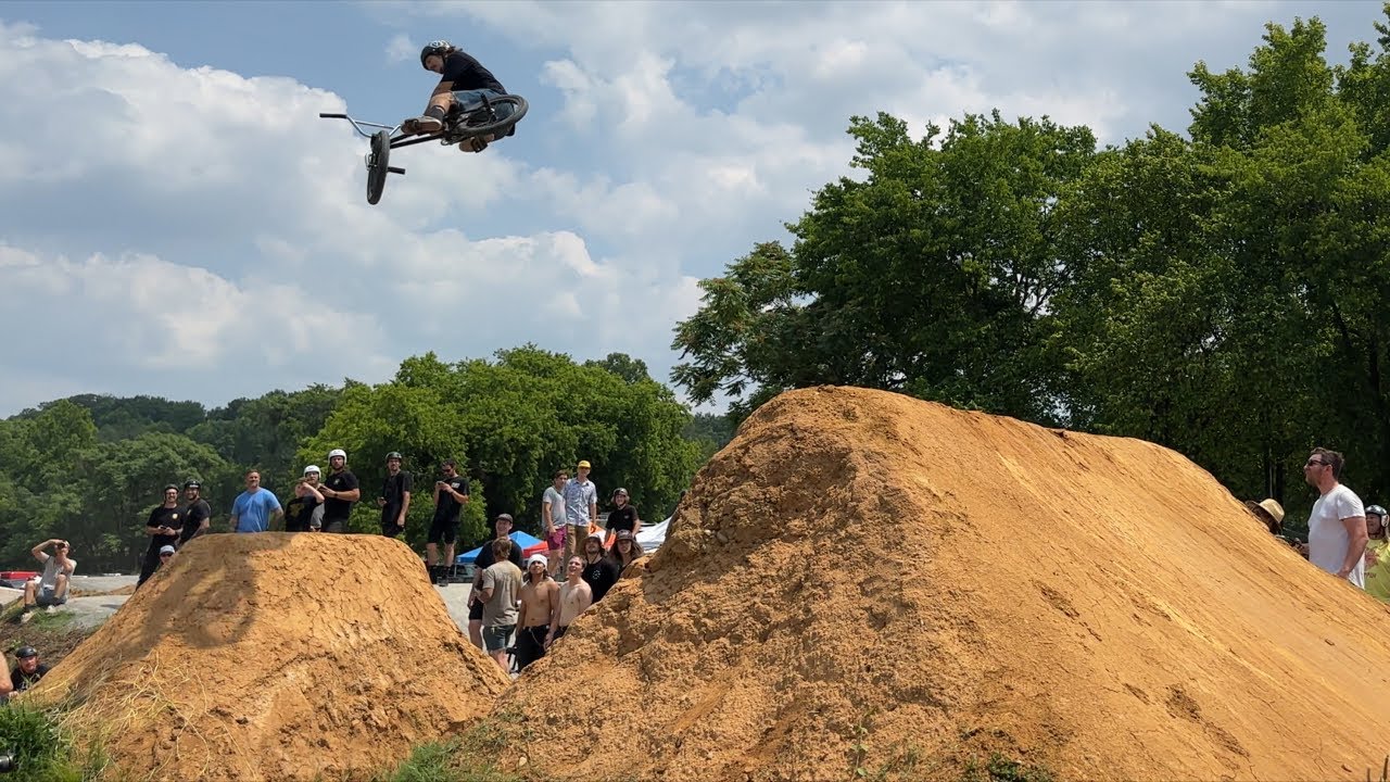 Rumble In Richmond Mega Jump Finals LIVE - YouTube