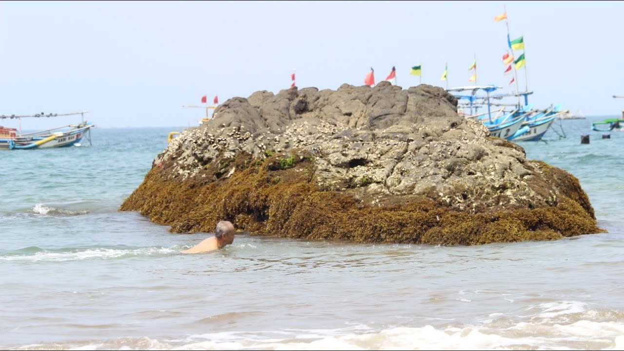 Pantai cibangban Cisolok dan pemandian air panas Cisolok pelabuhan ratu ...