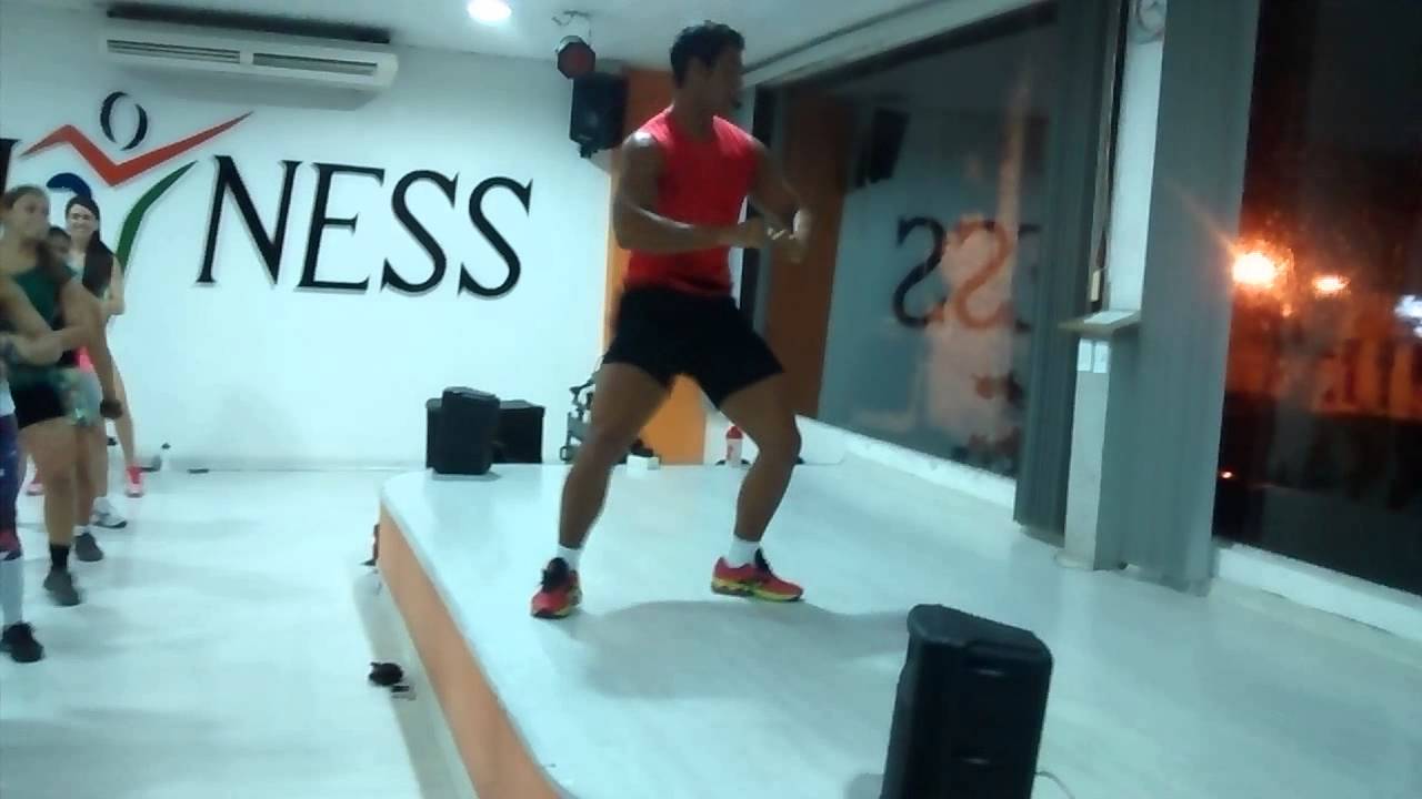 Mc creu Academia do Creu - YouTube