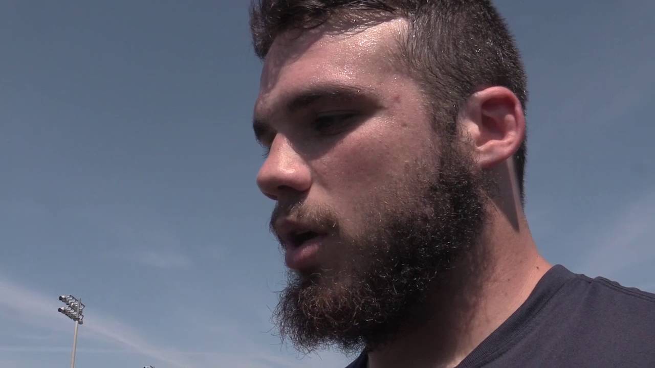 Syracuse football lineman Steven Clark talks about new defense - YouTube