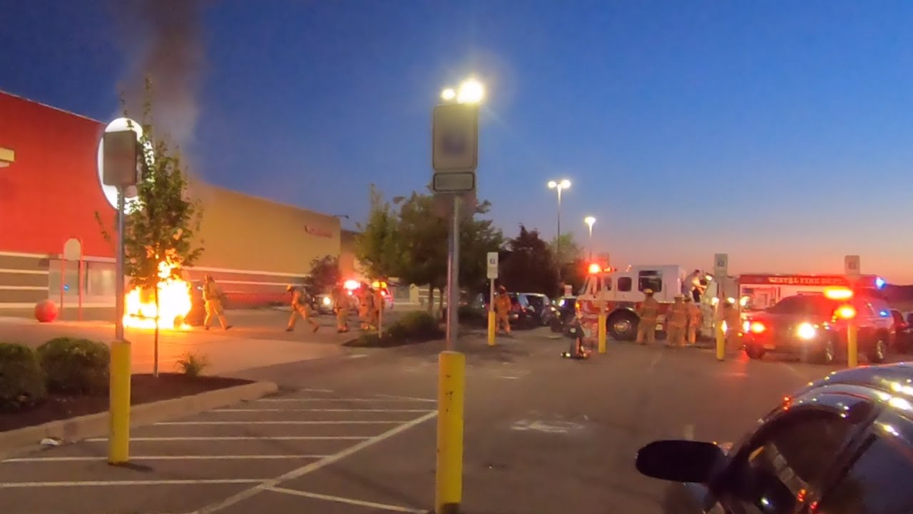 Vehicle Fire in the Target Parking in Vestal, New York - YouTube