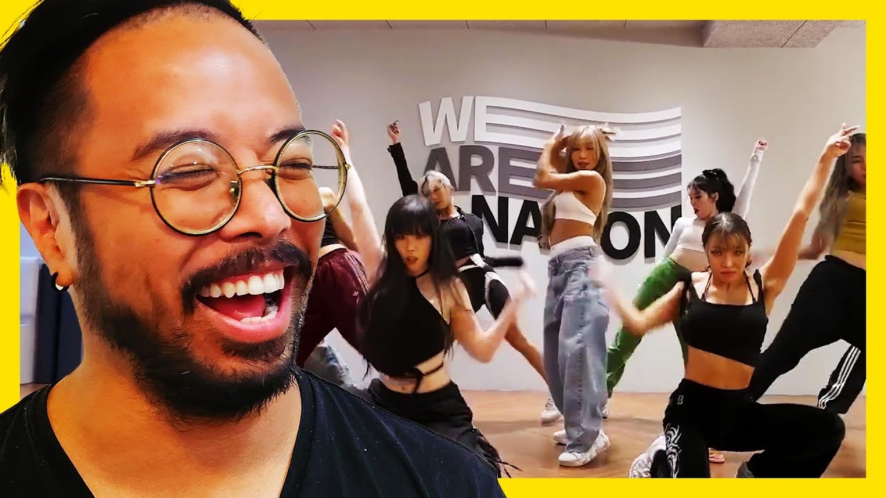 Professional Dancer Reacts To HWASA "Na" [Practice + Performance] - YouTube