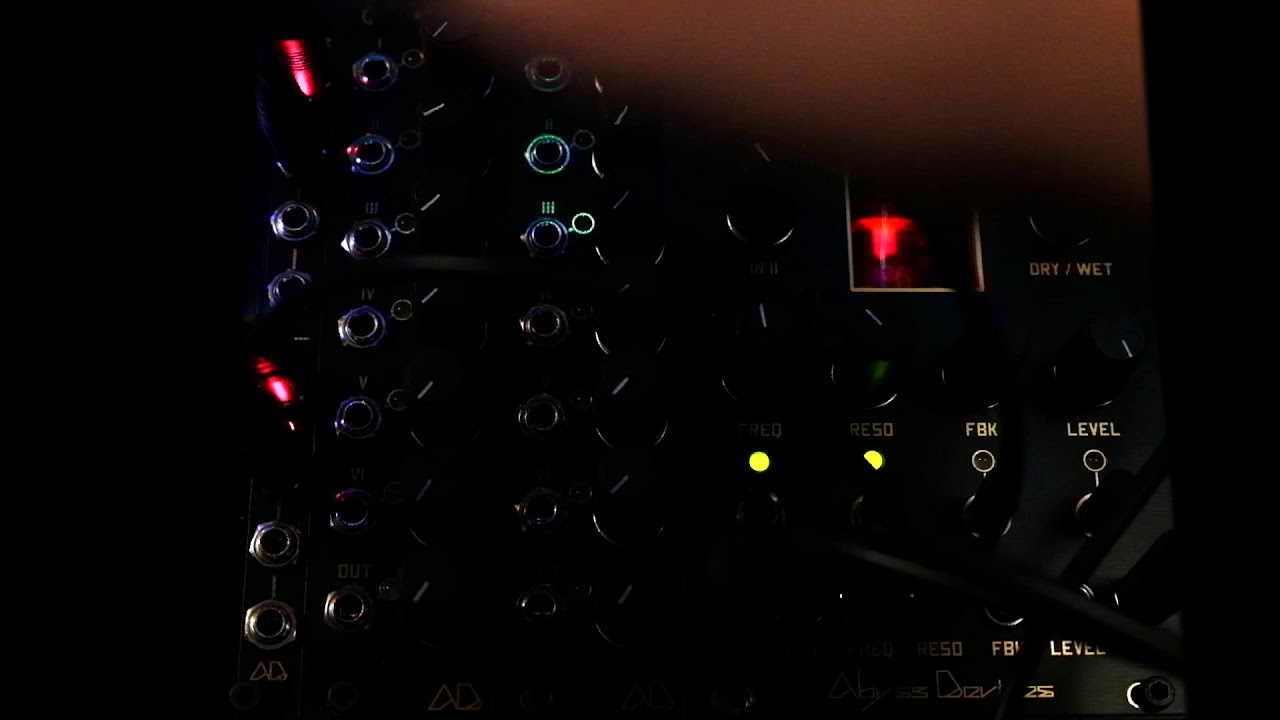 Abyss Devices - IPSE / Buffered Multiple for Eurorack Modular - YouTube