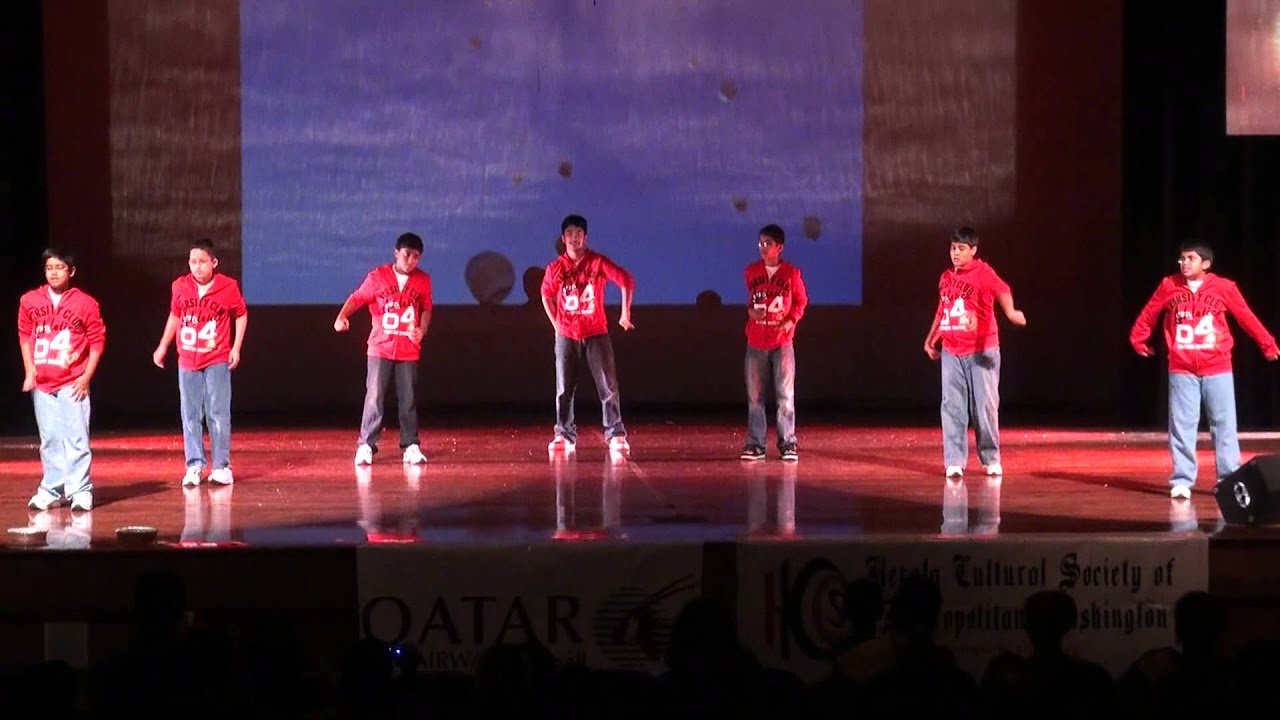 KCS Onam Mela 2011 - Thattum Muttum Thalam - Puthiya Mukham dance - YouTube
