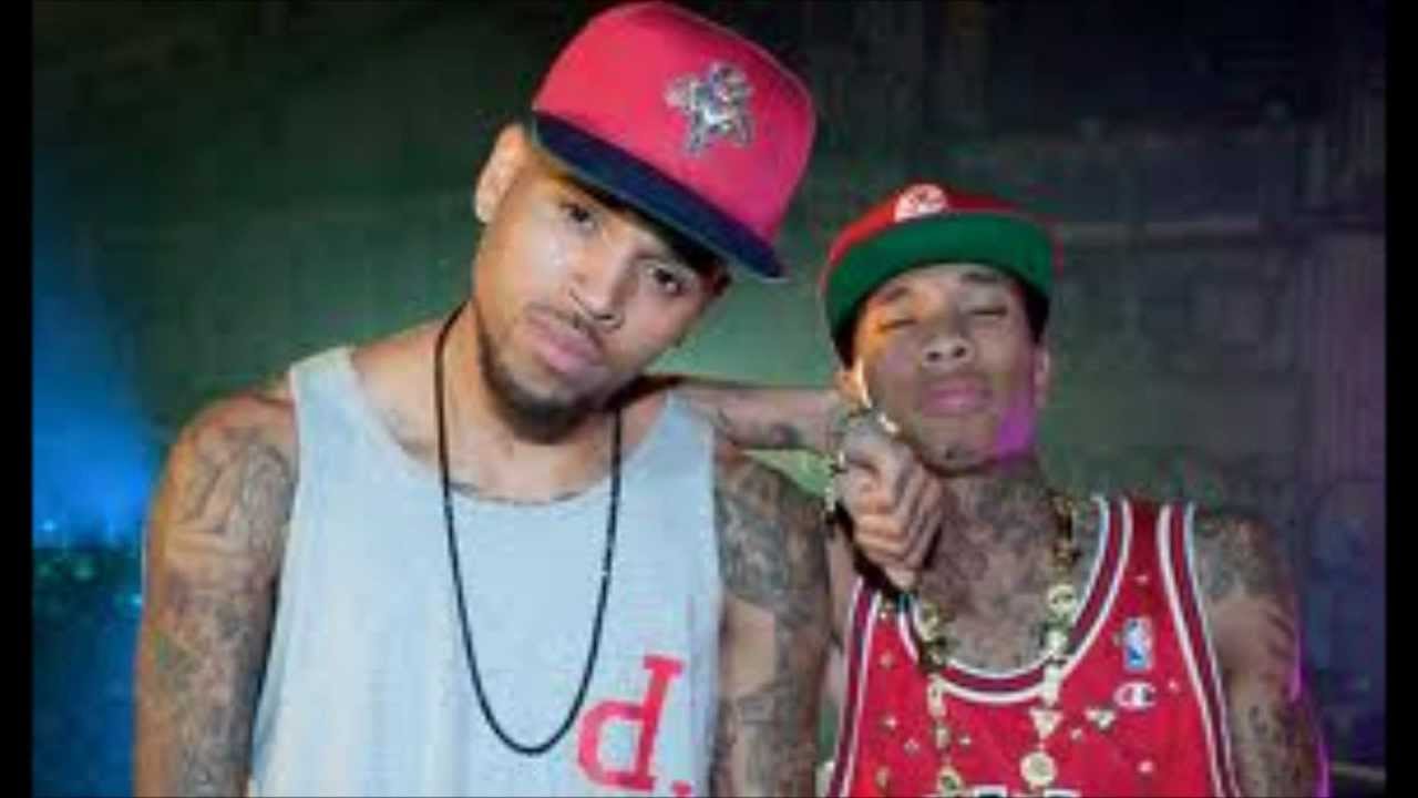Tyga ft Chris Brown - Snapbacks Back - YouTube