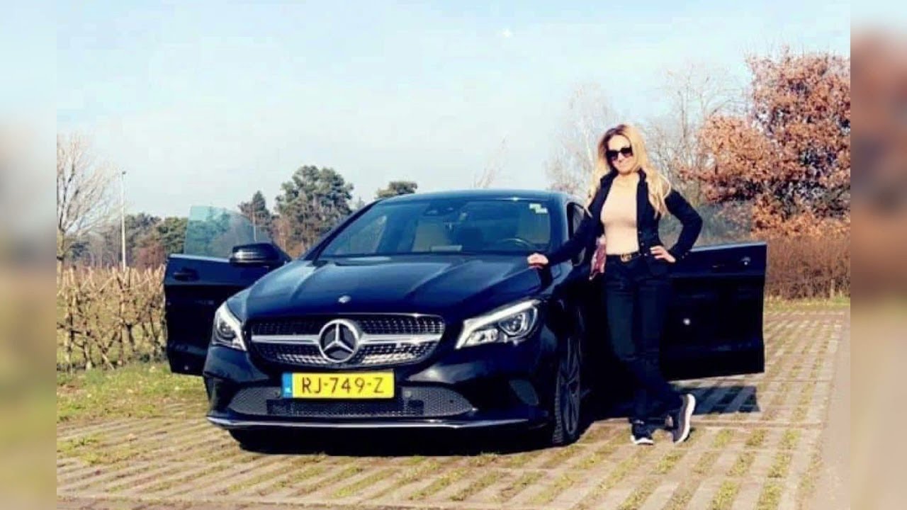 Roland 2023 - Suzy-nak Hollandiába - YouTube Music