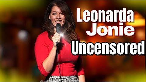 Leonarda Jonie Stand-Up - YouTube