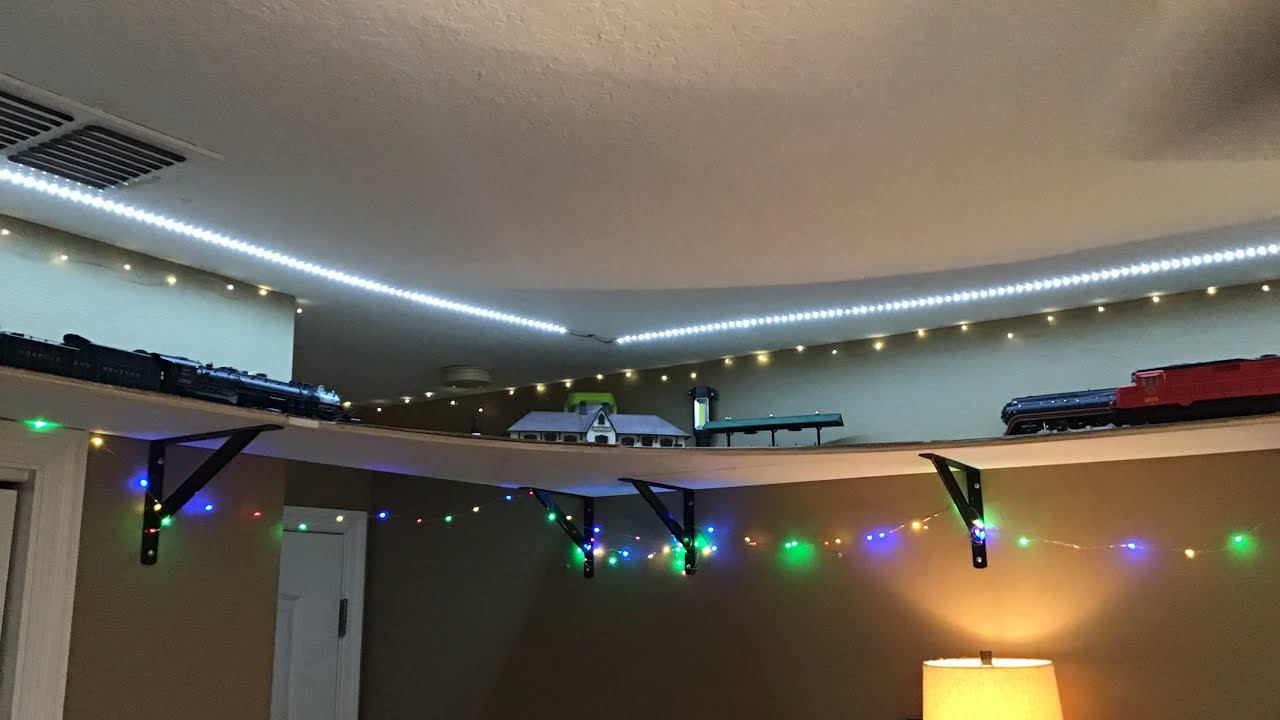 How I Made My O Gauge Shelf Layout! - YouTube