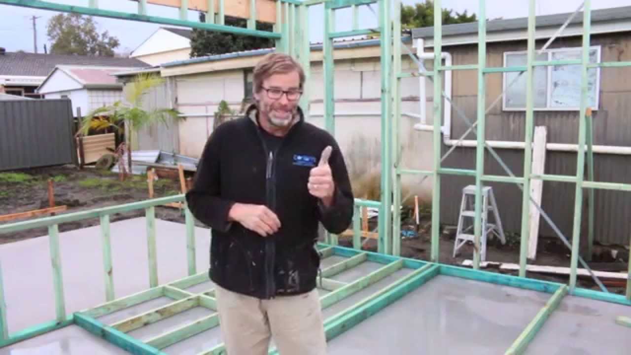 One Minute Stud Wall Framing Tip! Squaring the Walls. - YouTube