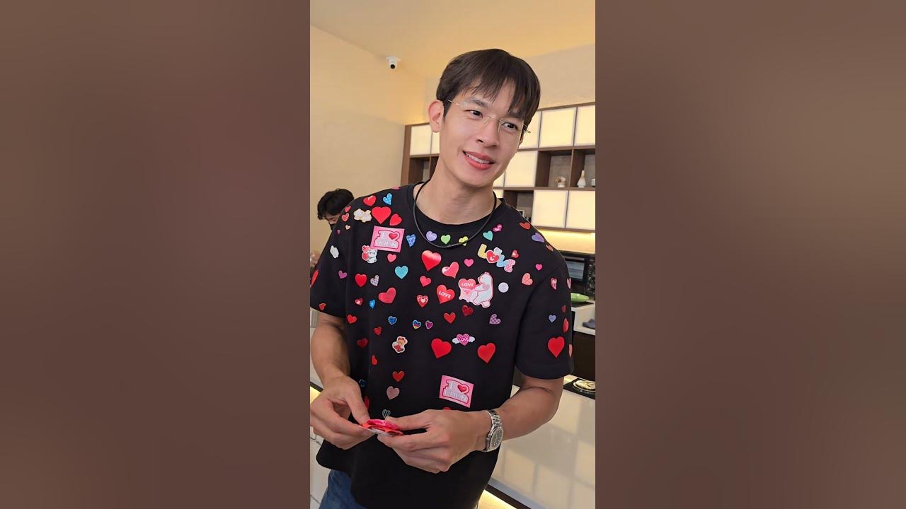 เพื่อน คณิน แฟนคลับแปะสติ๊กเกอร์หัวใจ ️ ️ @B-YAH matcha 15-2-25 - YouTube