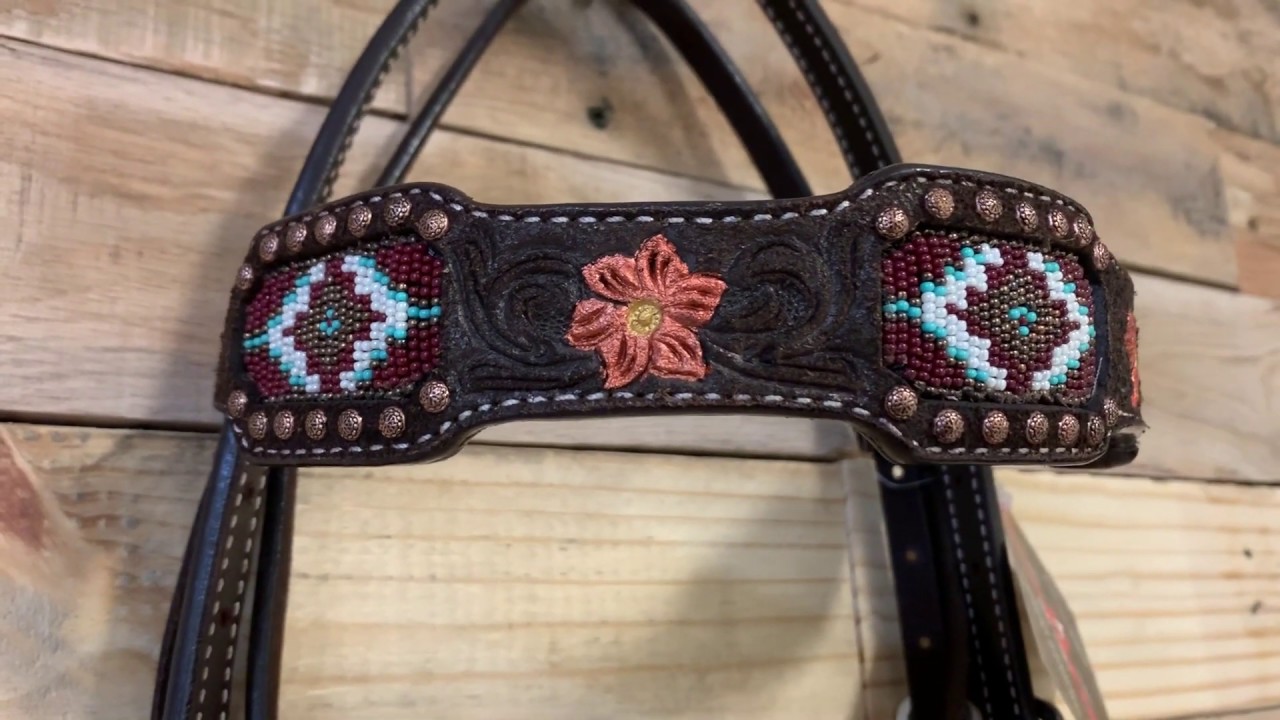 Circle Y Metallic Flower Tack Set and Saddle Pad - YouTube