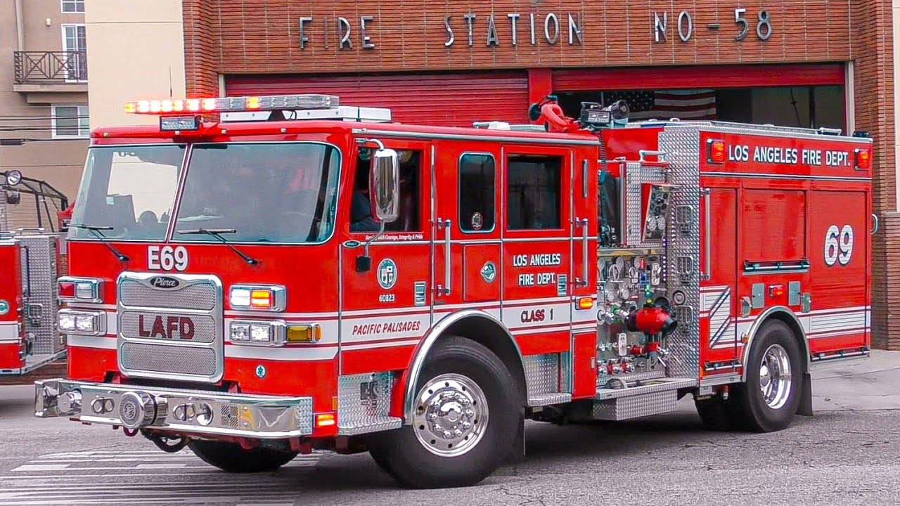 LAFD Engine 69 Responding from Station 58 - YouTube