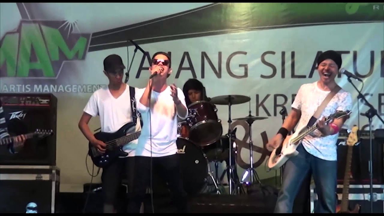 Zio Band Mencintaimu Seutuhnya - YouTube