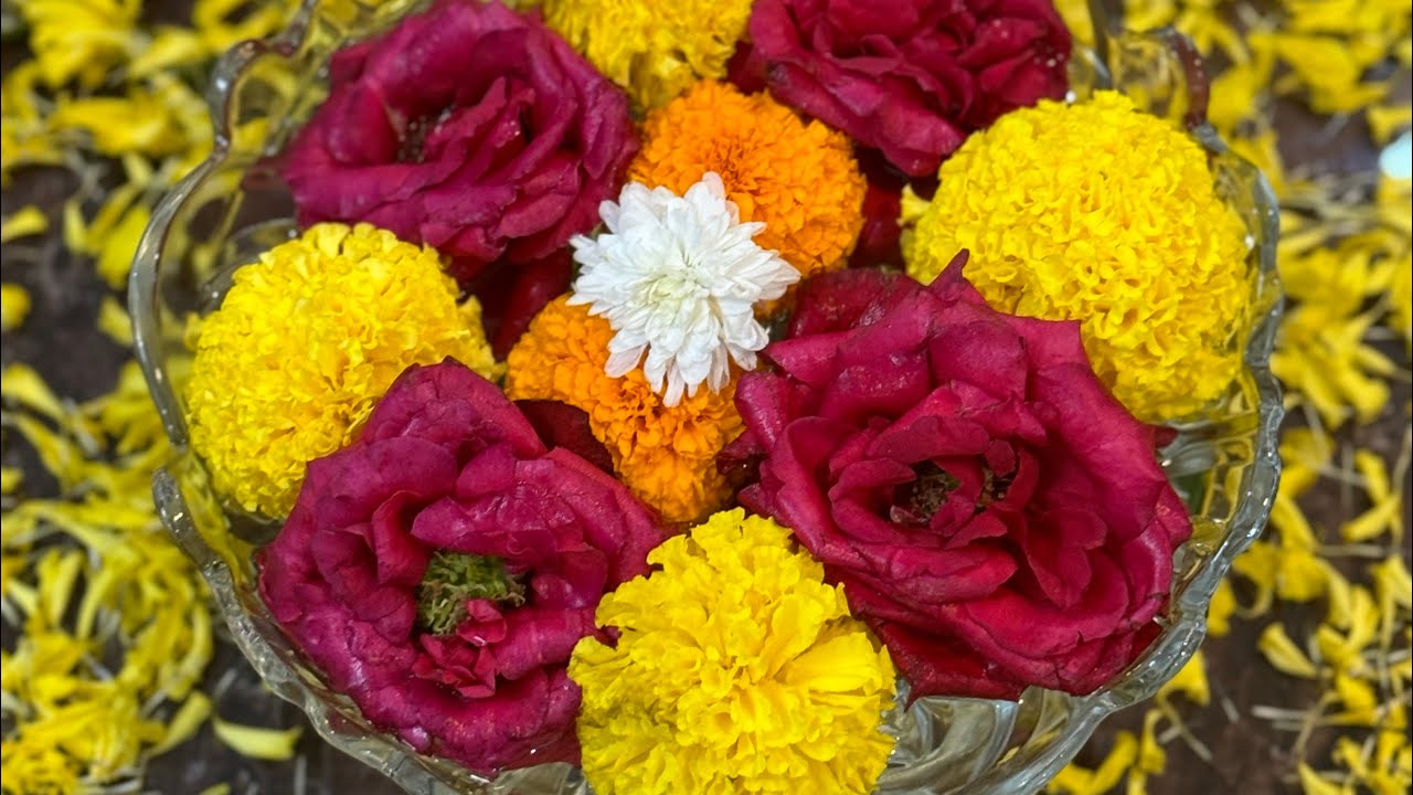 Biggest flower mandi || Ghazipur mandi || 4am early morning ride # ...