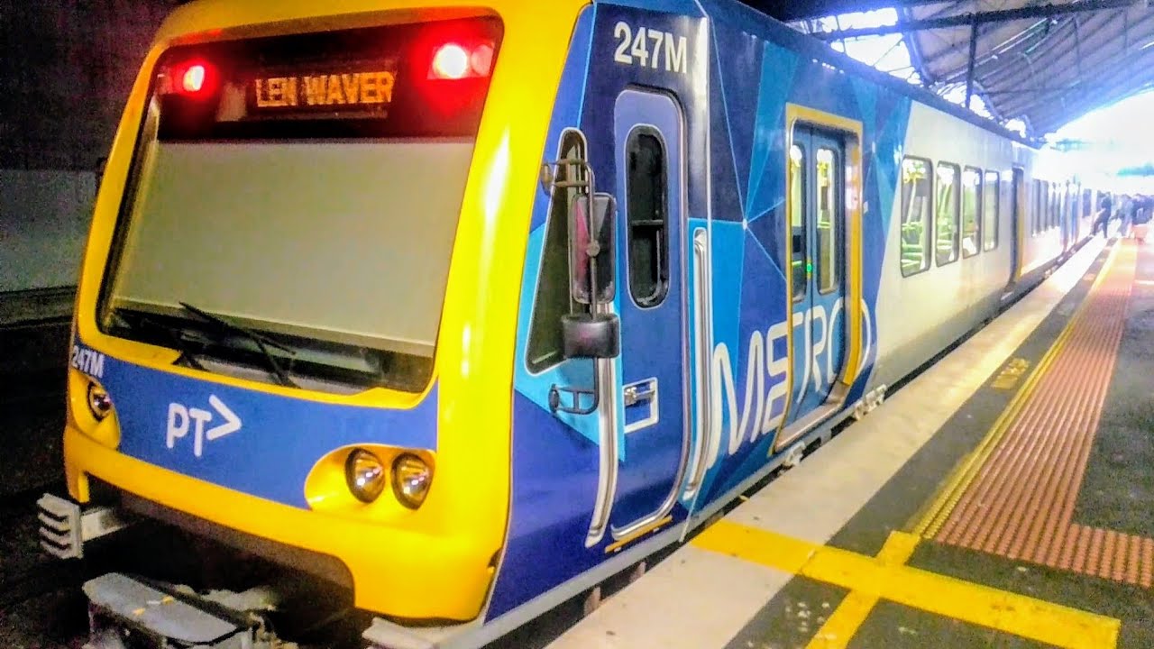 Metro ⚡ Trains "Present To Future" Xtrapolis Style, Part 4 ~ January 1 ...