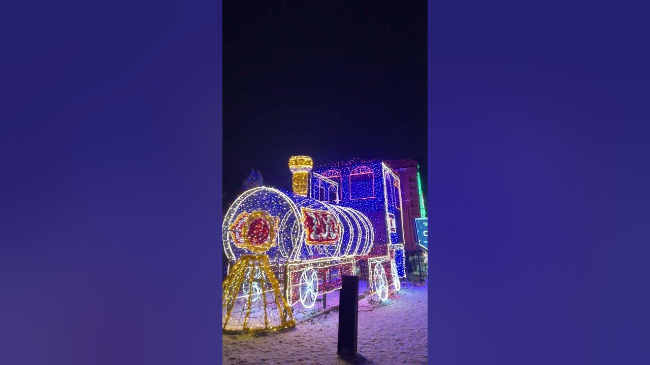 Christmas Zoo Lights at Assiniboine Park & Zoo | Winnipeg - YouTube