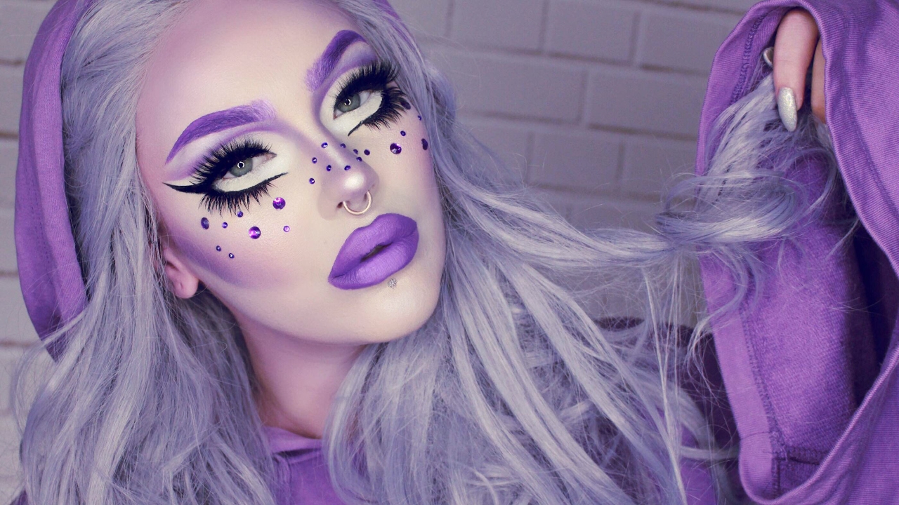 drag inspired makeup tutorial | purple cut crease - YouTube