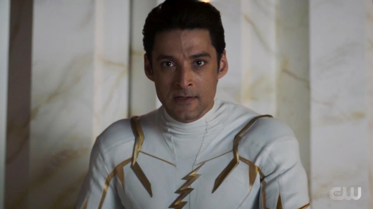 The Flash 7x17 Barry meets the real Godspeed - YouTube