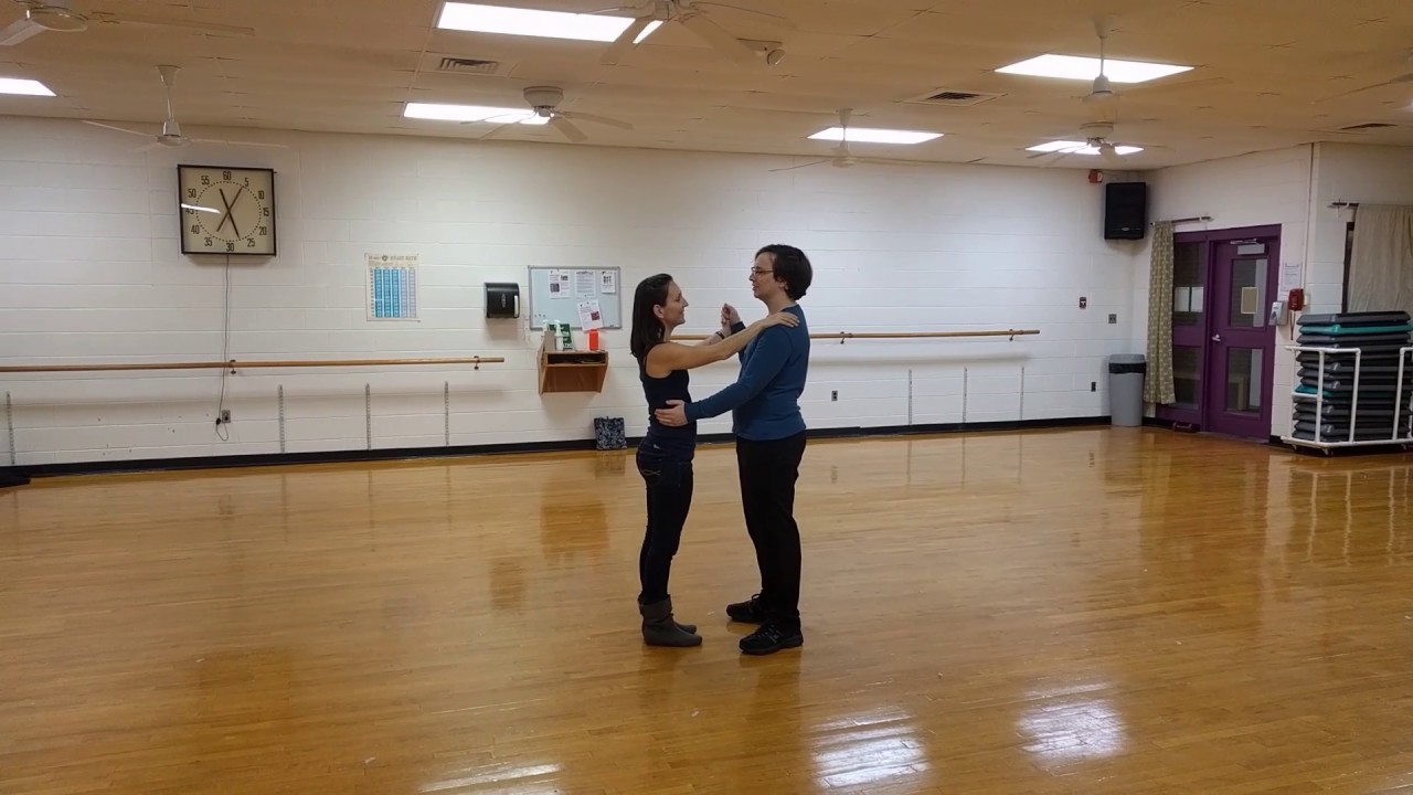 Gloop dance break - YouTube