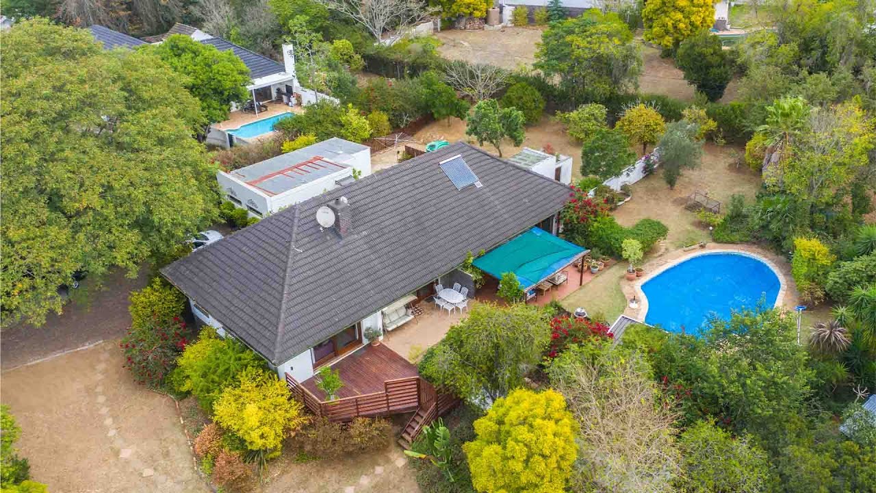 9 Glastonbury Rd, Grahamstown - YouTube
