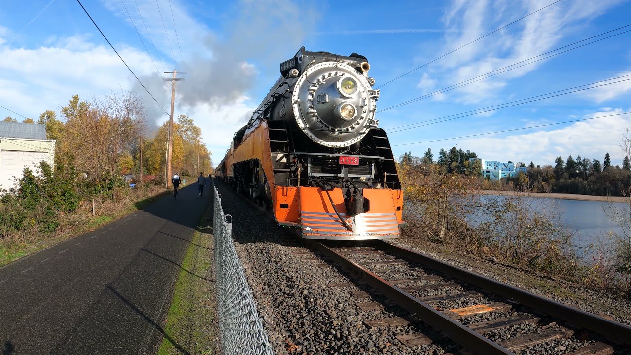 4449 moving in Portland, video 4, 5k 30fps 2880p30 - YouTube