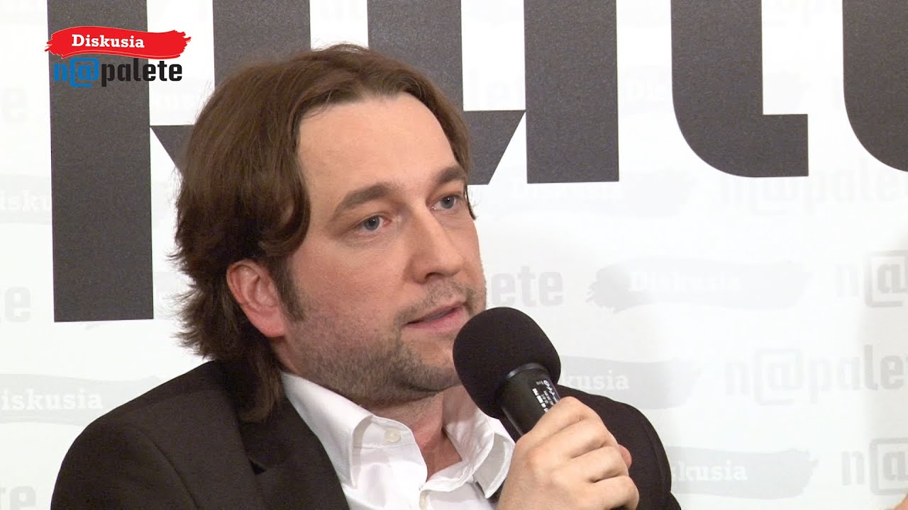 Ľuboš Blaha o prepisovaní histórie 2. svetovej vojny - YouTube