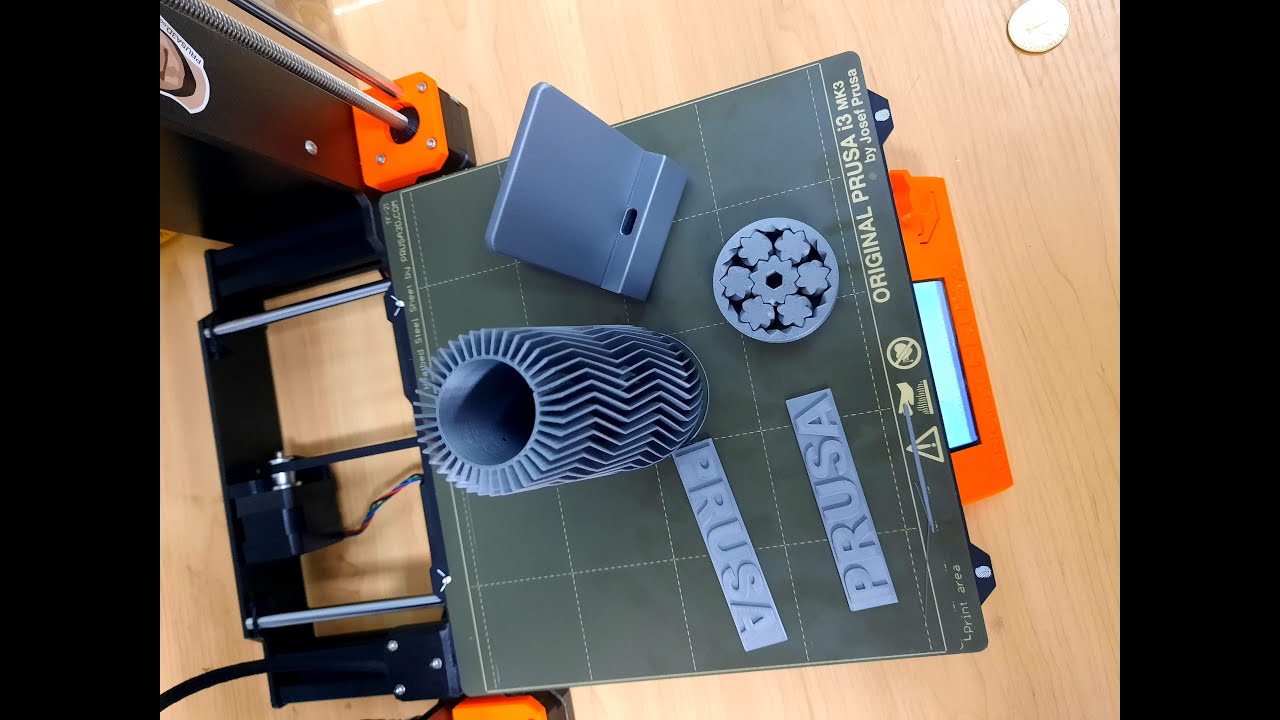 À la découverte du FabLab de Orange Digital Center (Sénégal) - YouTube