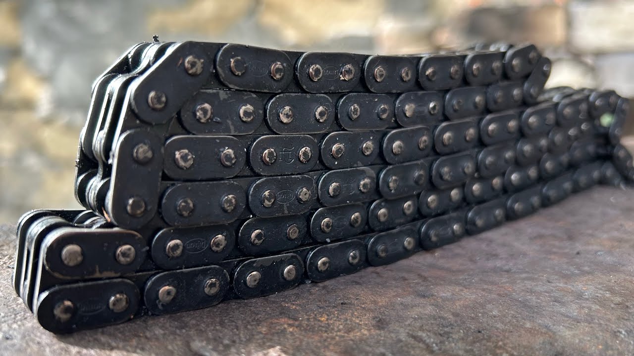 Forging a Knife from Car Chain - YouTube