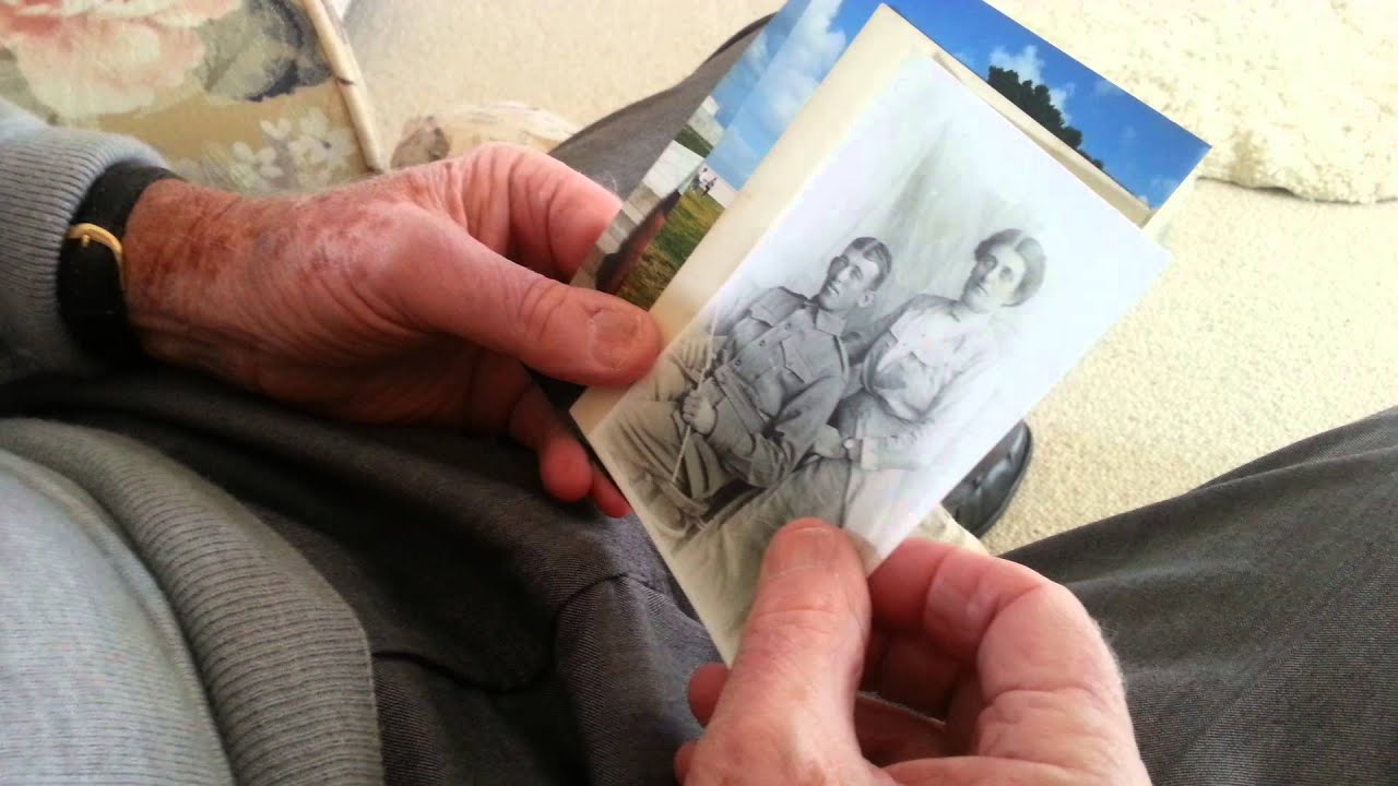 Max Colbert remembers a family Anzac - YouTube
