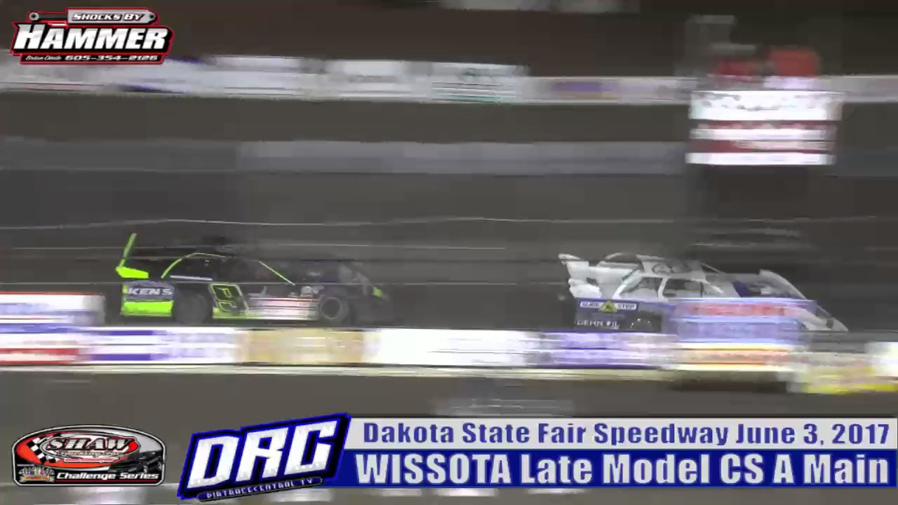 Dakota State Fair Speedway 6/3/17 Don Shaw and Kent Arment battle for ...