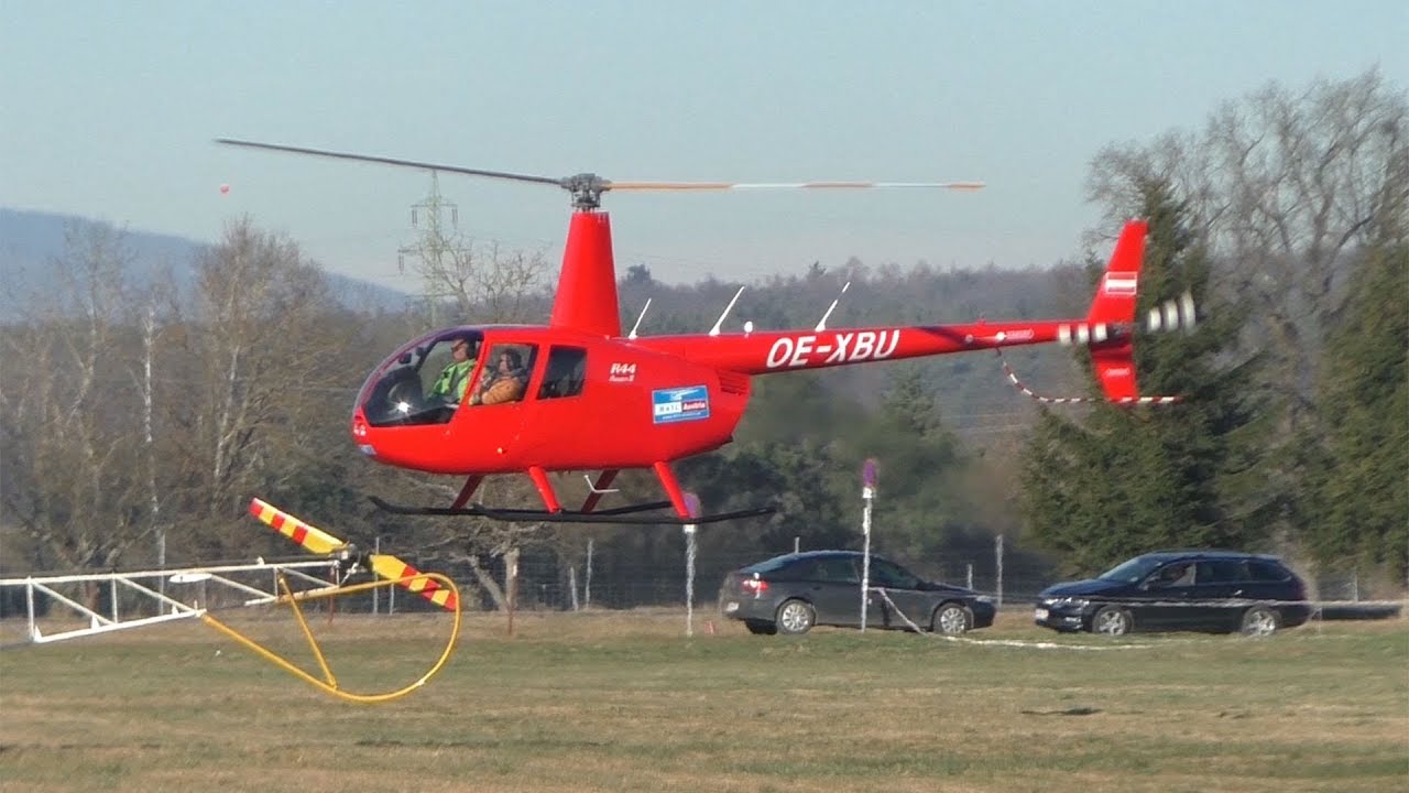 Heli Austria Robinson R44 Raven II landing at Airfield Punitz | OE-XBU ...