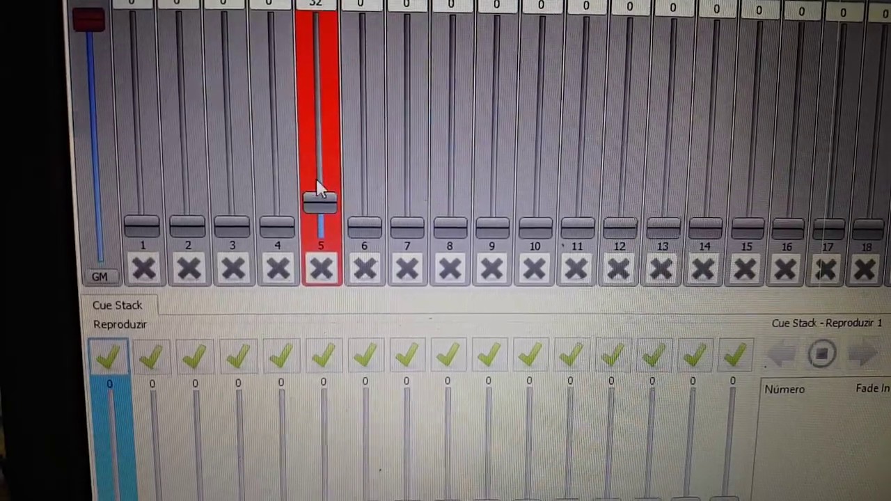 Como criar um novo equipamento no QLC Plus - YouTube