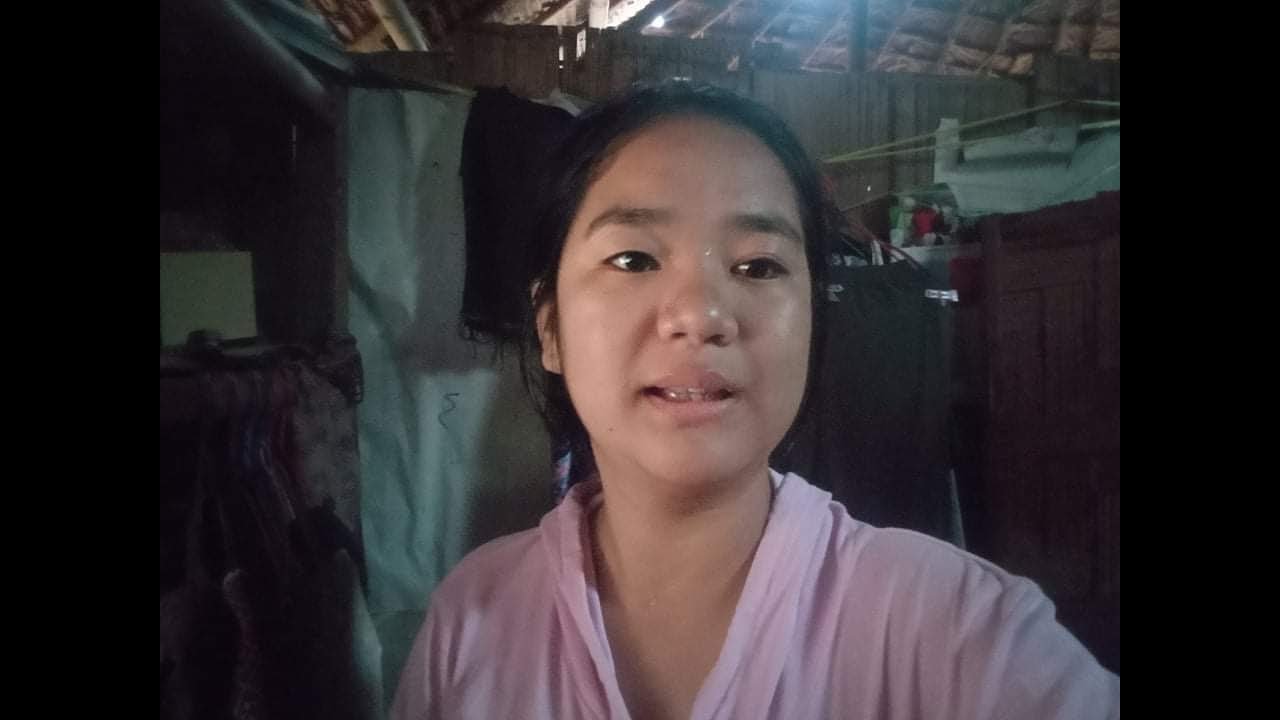 Ban Mae Surin: Having Fun and Catching Small Crab! - YouTube