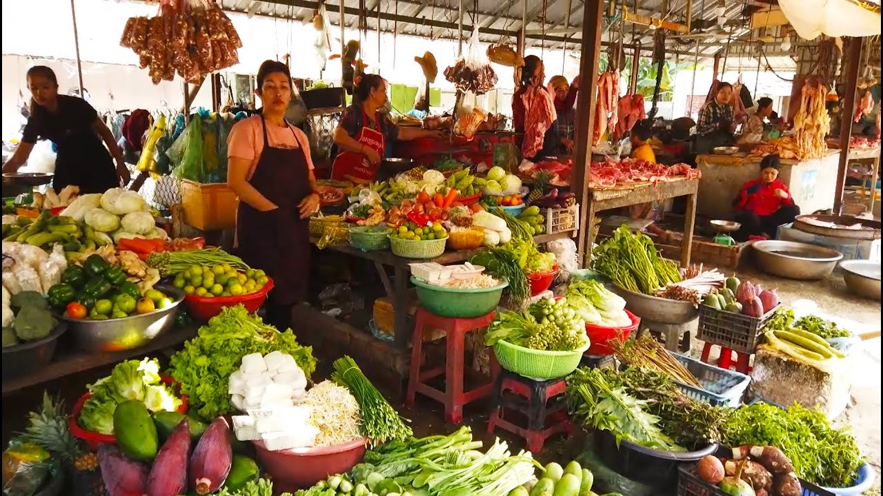 Countryside Market Food Scenes - Morning Walk Around Prek Ho Wet Market ...
