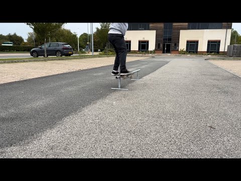 BS and FS Boardslide Practice on a Saturday Evening - YouTube