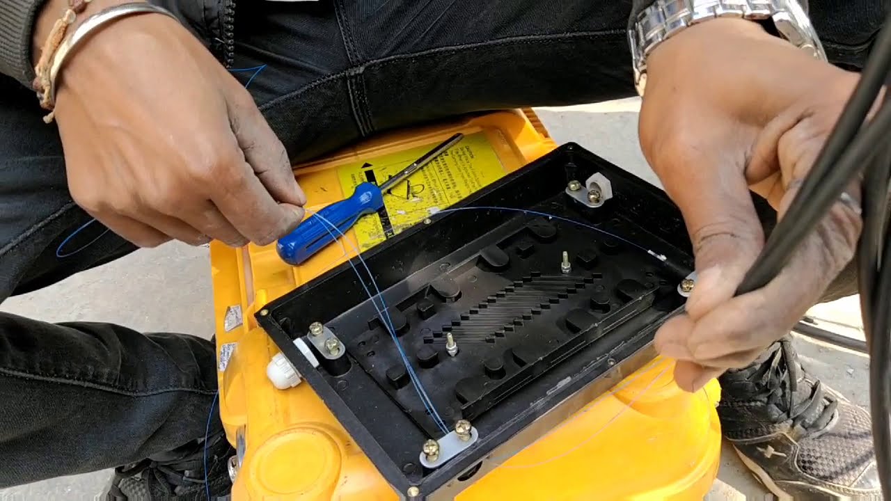 Fiber , splicing machine euro - YouTube