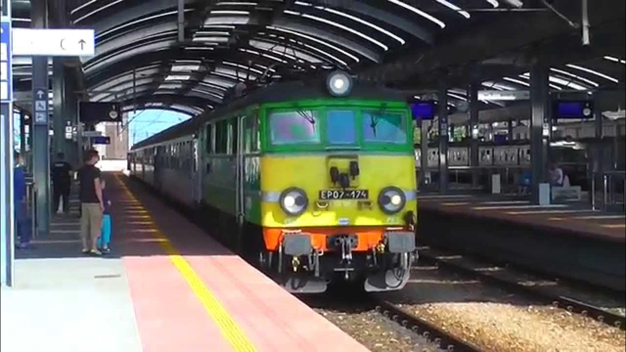 Stacja: KATOWICE - Odjazd Żółtego Czoła EP07-174 z TLK "KORMORAN" do Bielska Białej Głównej ...