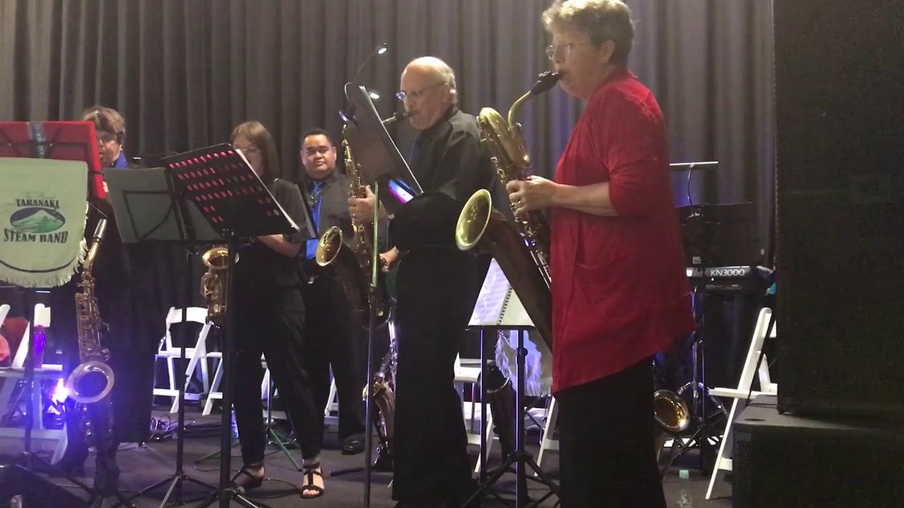 The Great Taranaki Steam Band: quartet - YouTube