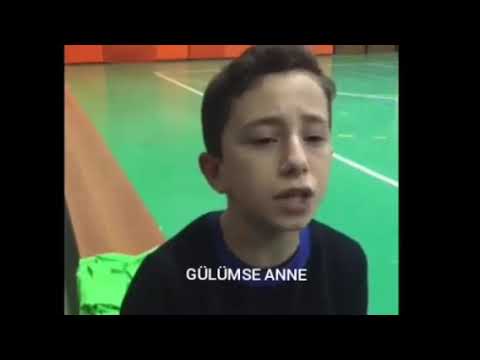 Muhteşem Bir Ses Gülümse Anne Yunus Emre Yüce