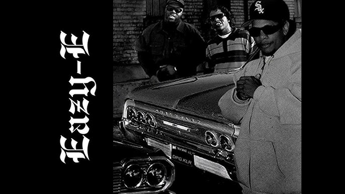 Eazy E Iníon Eazy E Photographed With His Bodyguards During Portrait