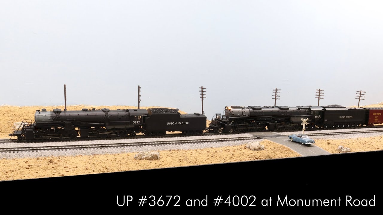 UP #3672 & #4002 at Monument Road - YouTube