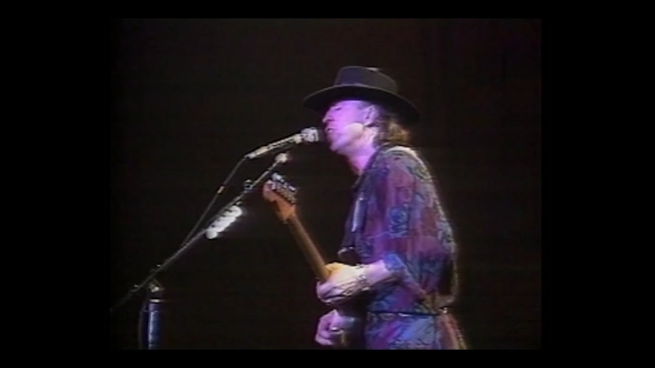 Remembering Stevie Ray Vaughan 30 years after death in helicopter crash ...