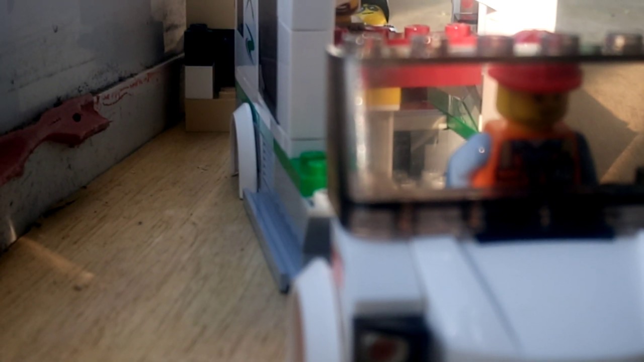 Lego crash test 1 - YouTube