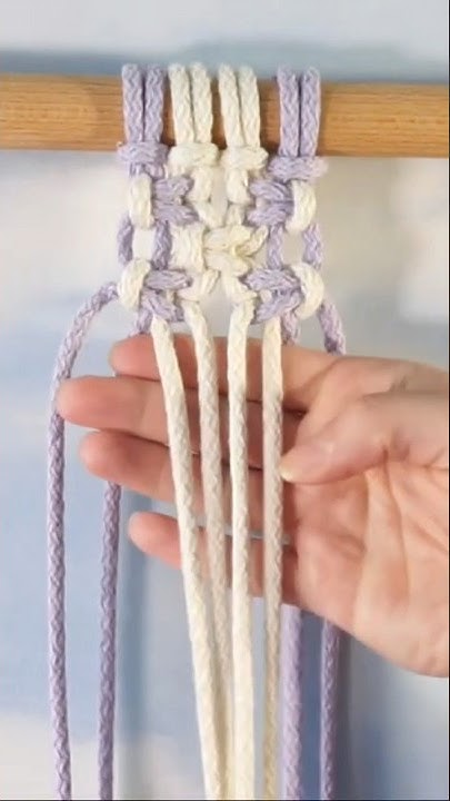 Learn macrame easily 😍🪢🥰 Square knot mesh macrame pattern #shorts - YouTube