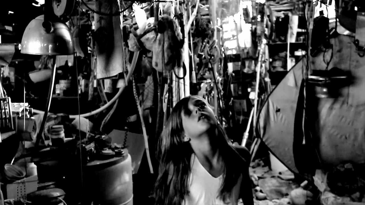 Final Clap Fever by Gram Rabbit - YouTube