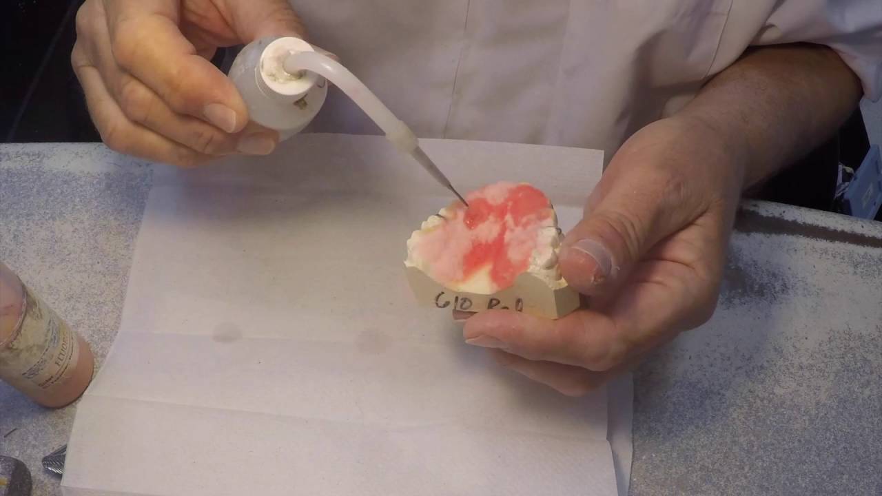 Making A Hawley Retainer : Time Lapse Style - YouTube