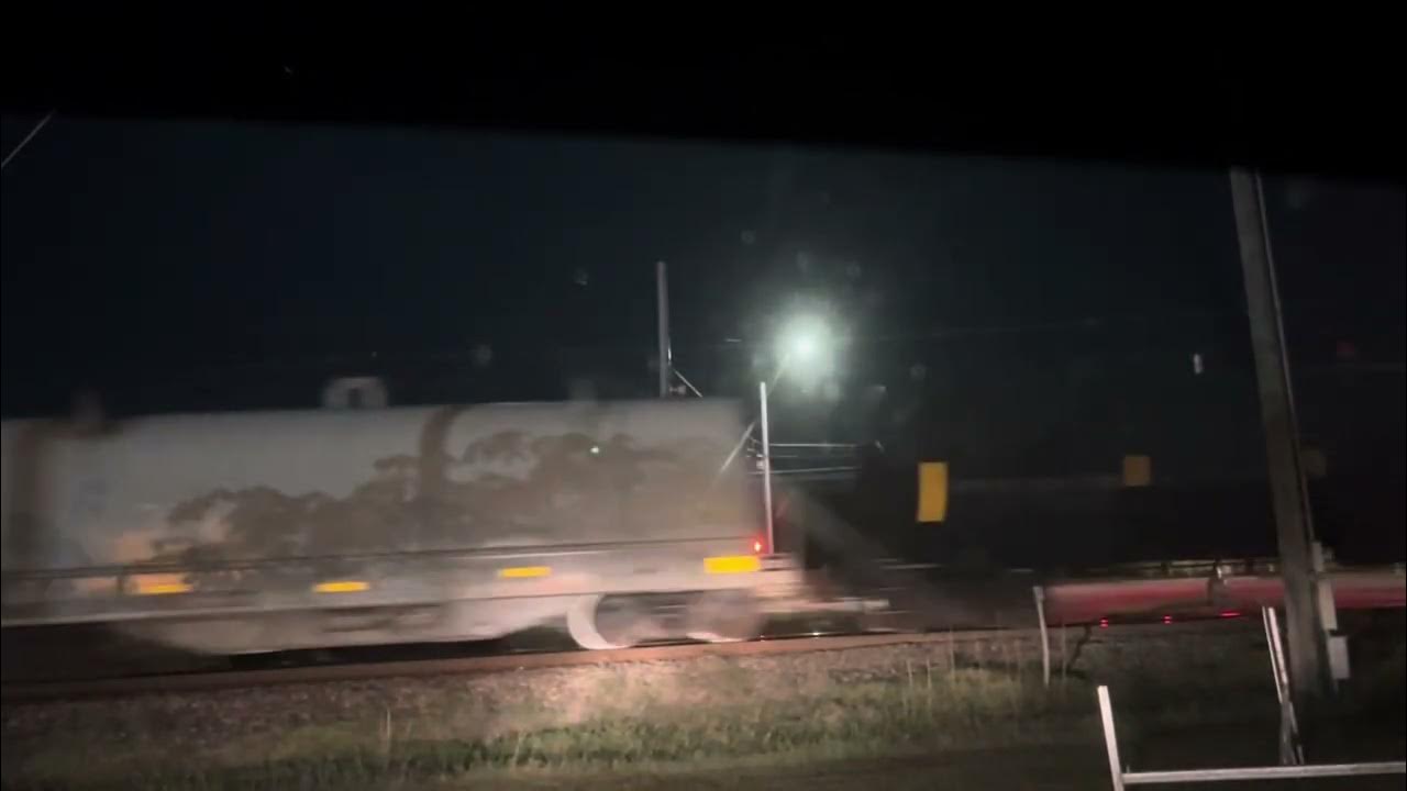 UP 2646 SB With CSX Power Leads Manifest Magnolia,Tx - YouTube