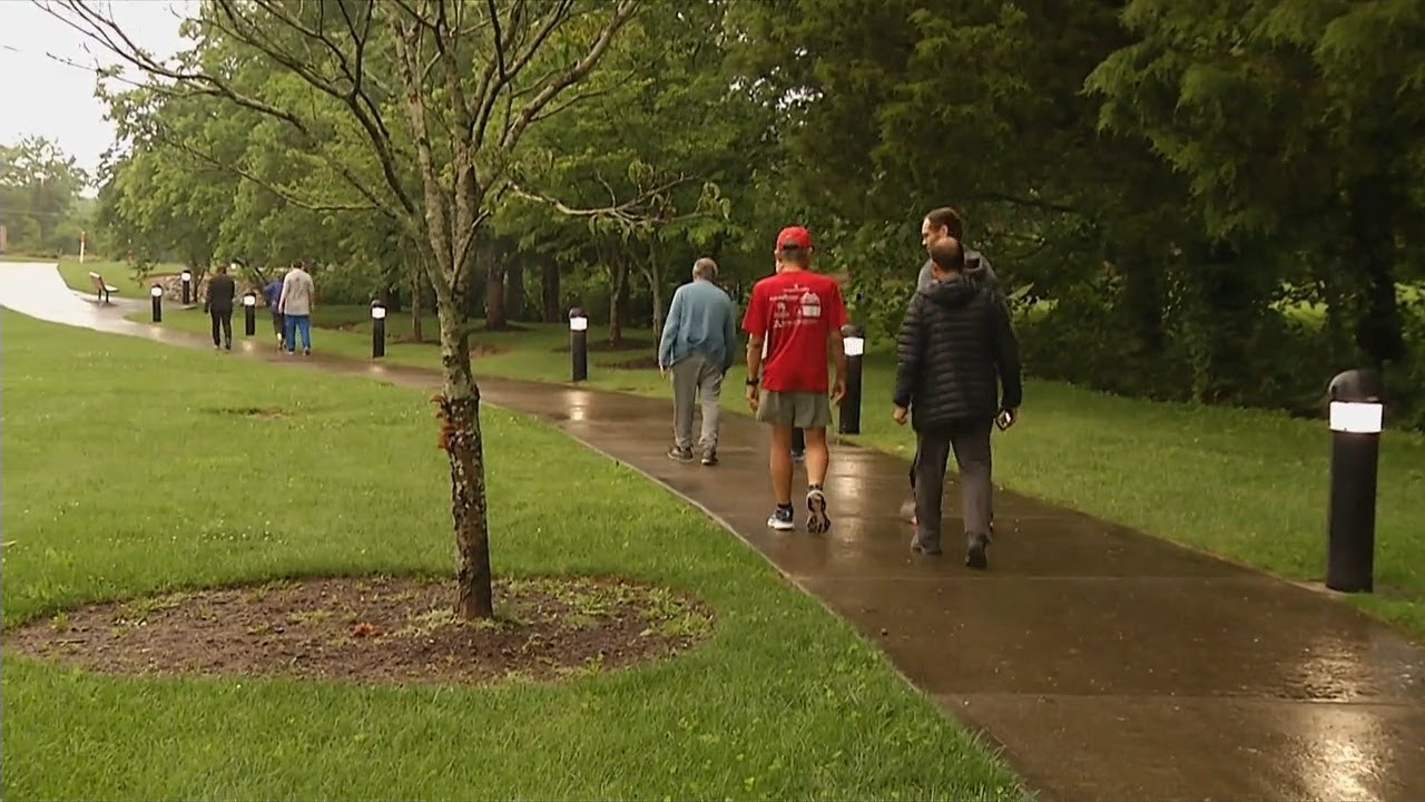 73-year-old man sets goal to walk 50 states in 50 days, promoting ...