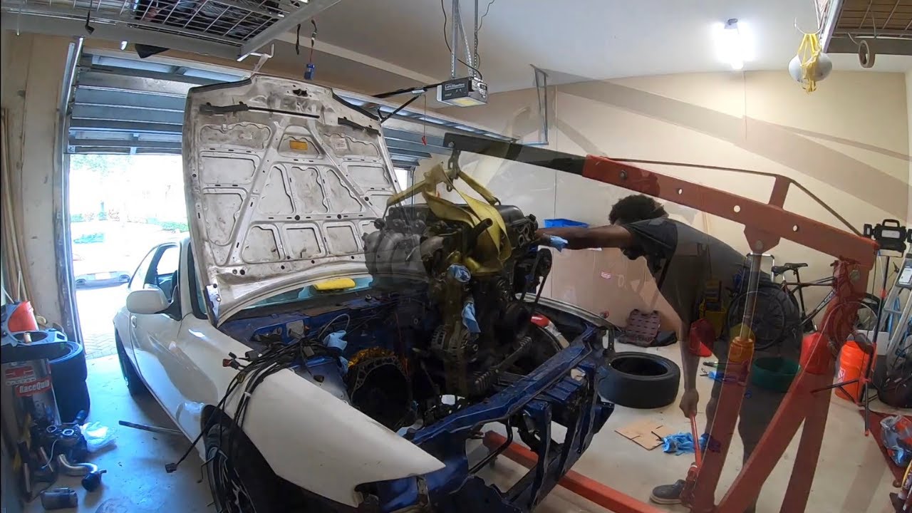 My First Time Installing An Engine By Myself !! - YouTube