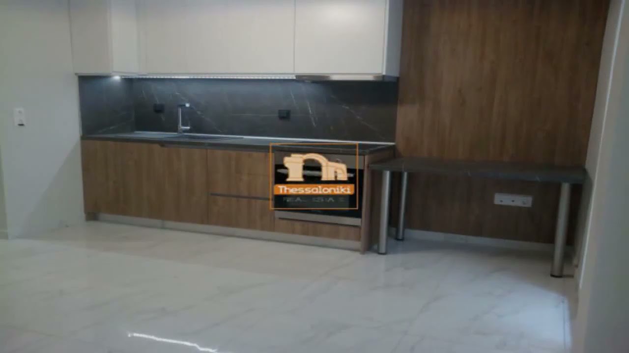 Ιστορικό Κέντρο Θεσσαλονίκη κέντρο Πωλείται Γκαρσονιέρα 35 τ.μ - YouTube